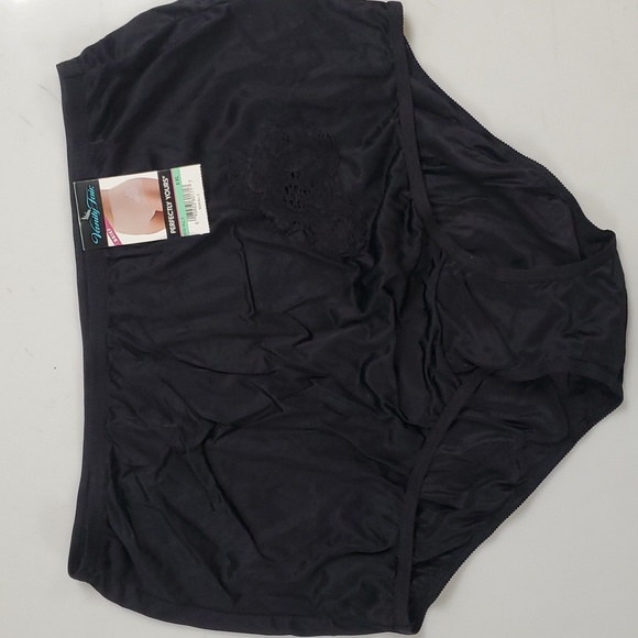 Vanity Fair | Intimates & Sleepwear | Vintage Vanity Fair Perfectly ...